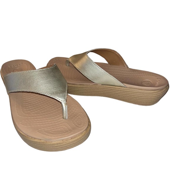 CROCS | Shoes | Crocs Aleigh Brushed Gold Metallic Wedge Thong Sandals ...